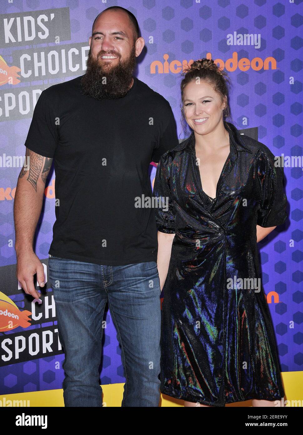 (L-R) Travis Browne and Ronda Rousey at the Nickelodeon's Kids’ Choice ...