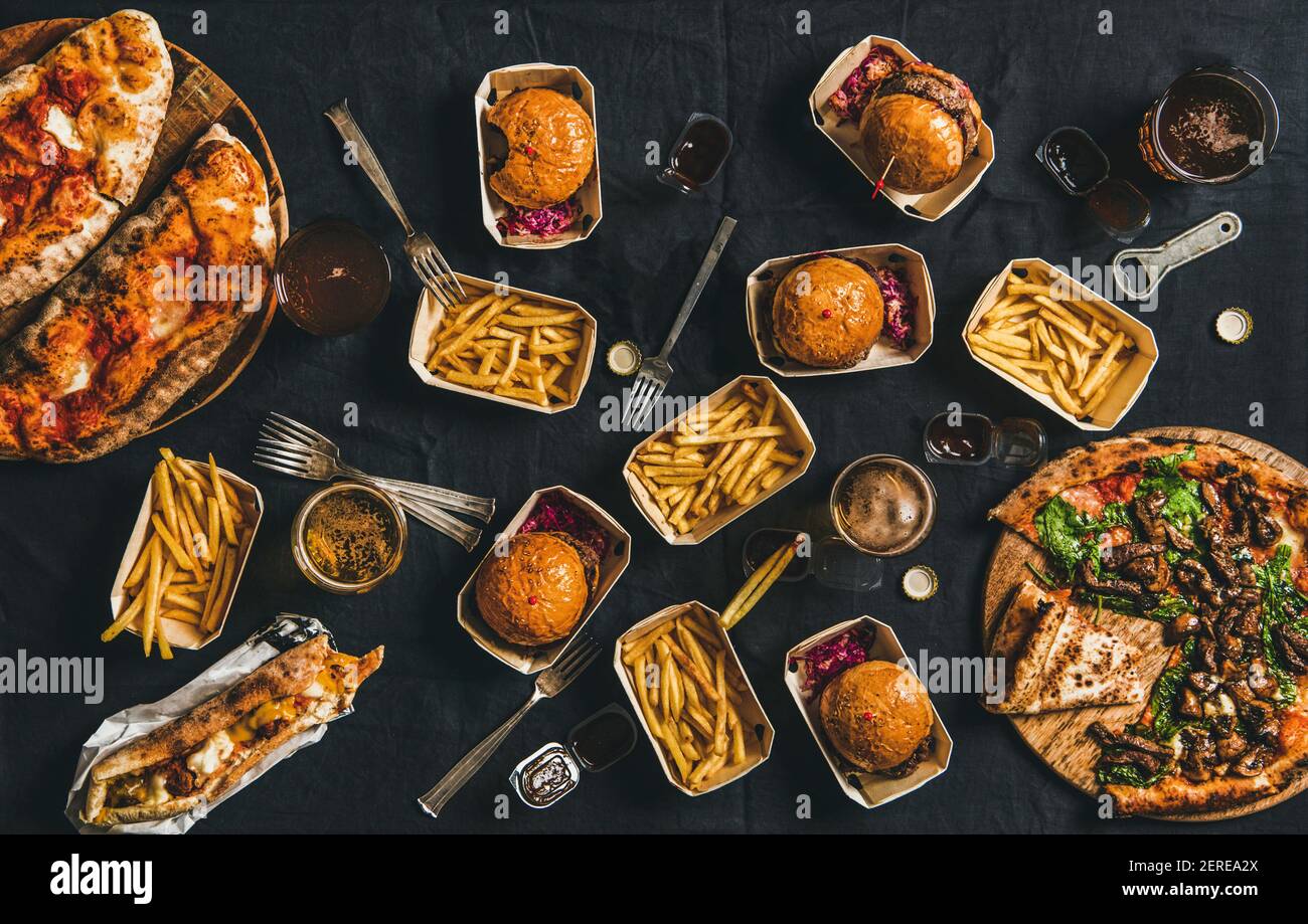 Takeaway food burger pizza hi-res stock photography and images - Alamy