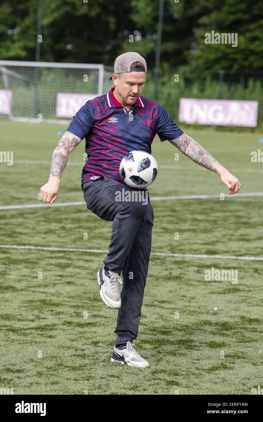 AMSTERDAM , 04-06-2018 , voetbal battle John de Mol - Esra Neter (Photo ...