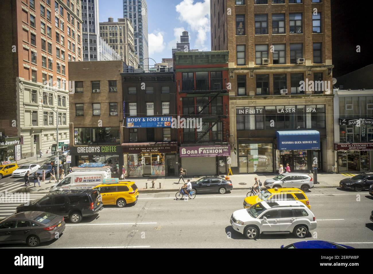 Smaller buildings ripe for development in Midtown Manhattan in New York ...
