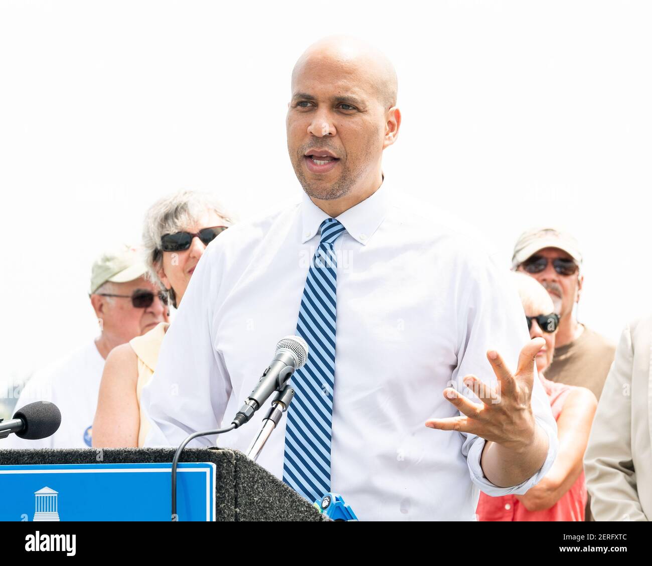 U.S. Senator Cory Booker (D-NJ speaking at the Trader's Cove Marina in ...