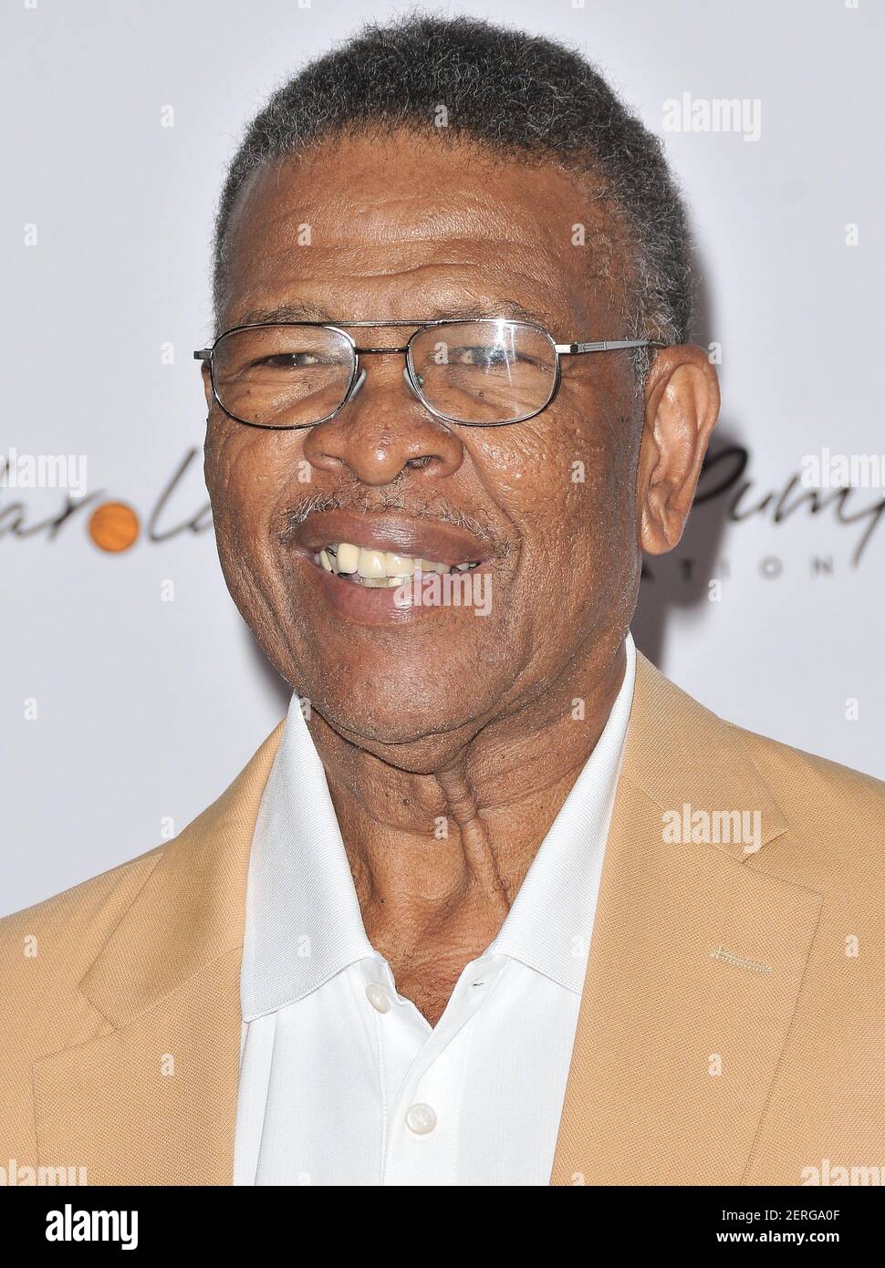 Kenny Houston arrives at the 18th Annual Harold And Carole Pump ...