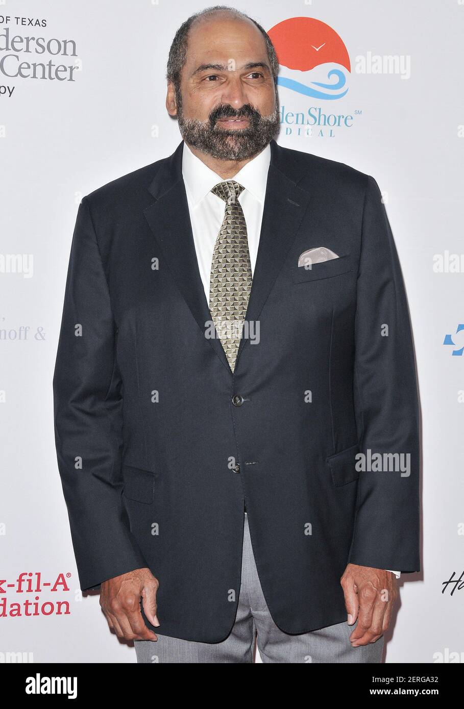 Franco Harris arrives at the 18th Annual Harold And Carole Pump ...