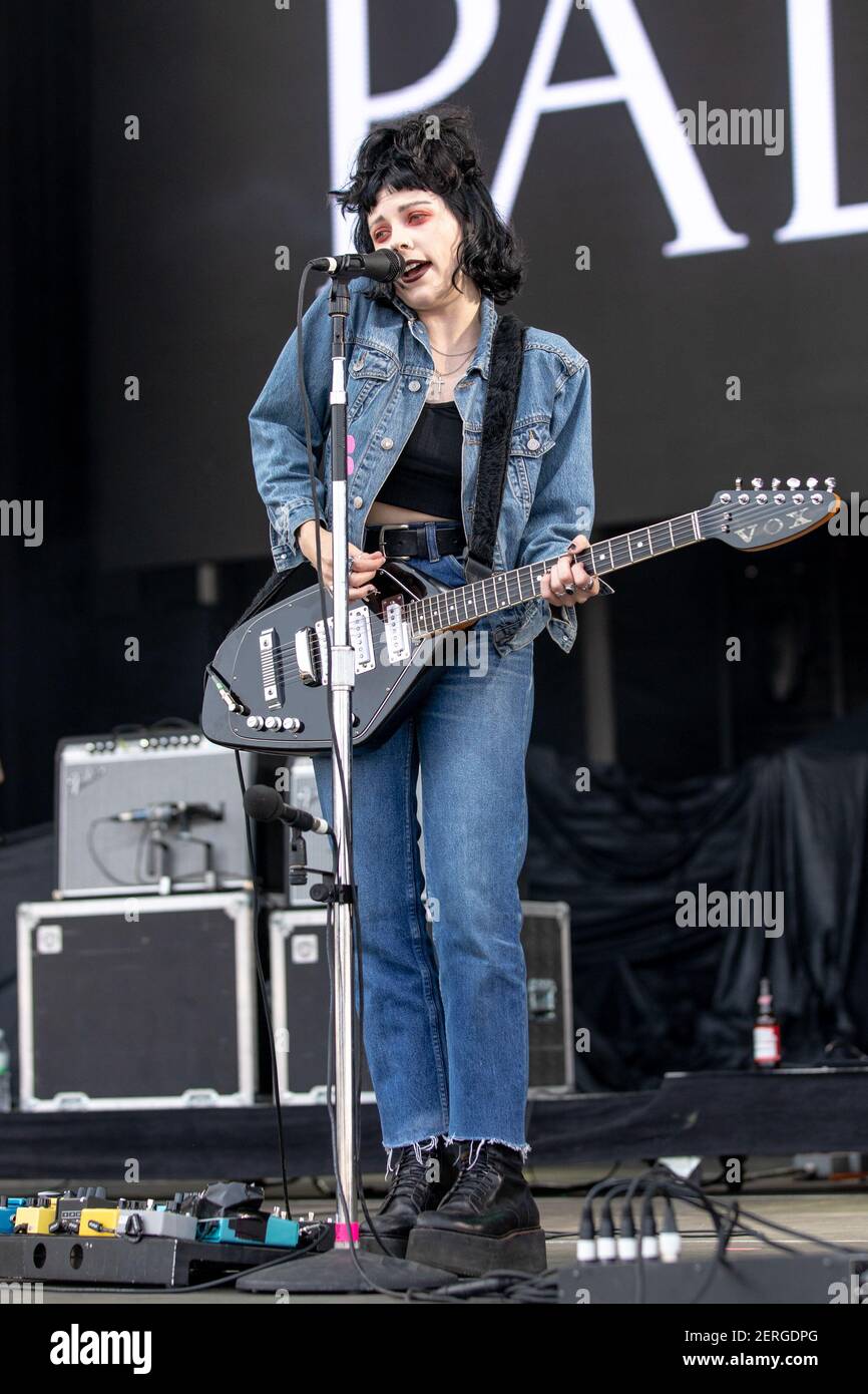 Heather Baron-Gracie of Pale Waves during Outside Lands Music Festival ...