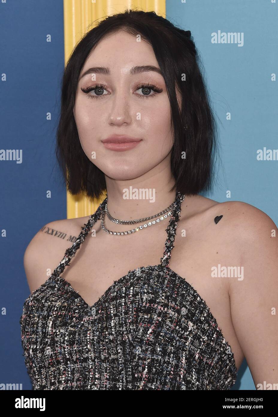 LOS ANGELES - AUGUST 12: Noah Cyrus at FOX's "Teen Choice 2018" at The ...