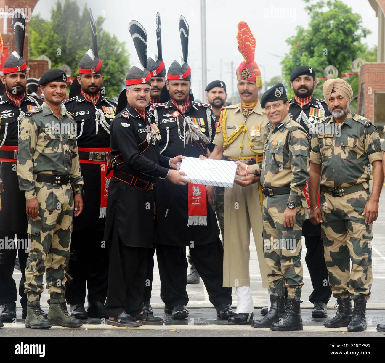 AMRITSAR, INDIA - AUGUST 14: Pakistani Wing Commander Bilal presents ...