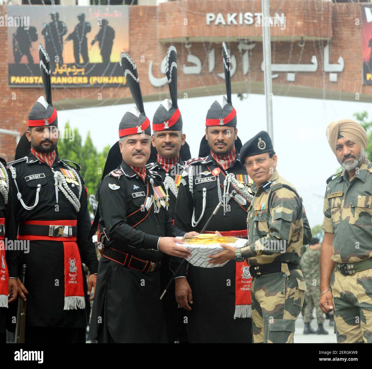 AMRITSAR, INDIA - AUGUST 14: Pakistani Wing Commander Bilal presents ...