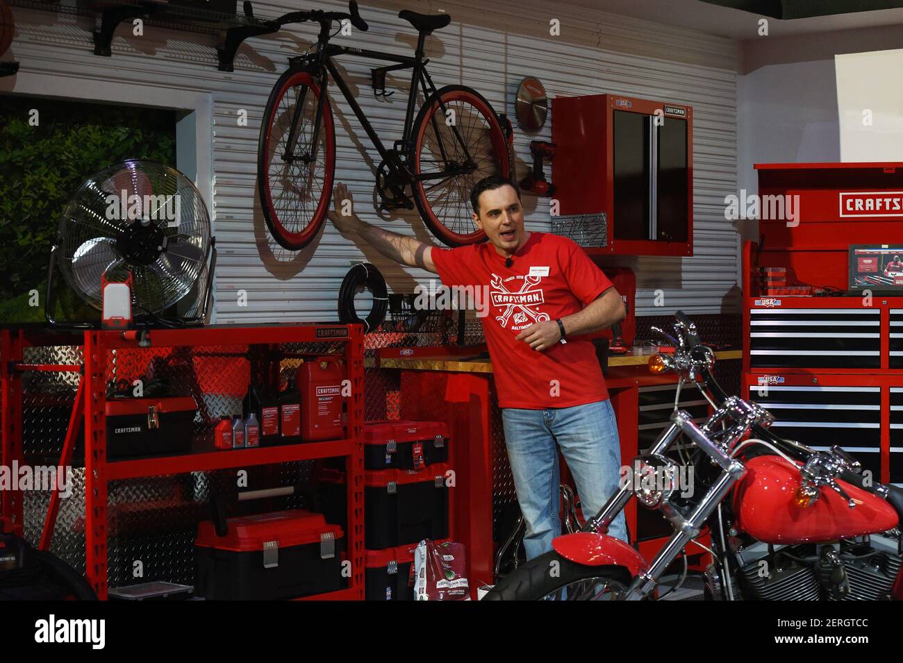 Rob Kamieniarz, director of product development, talks about Craftsman ...