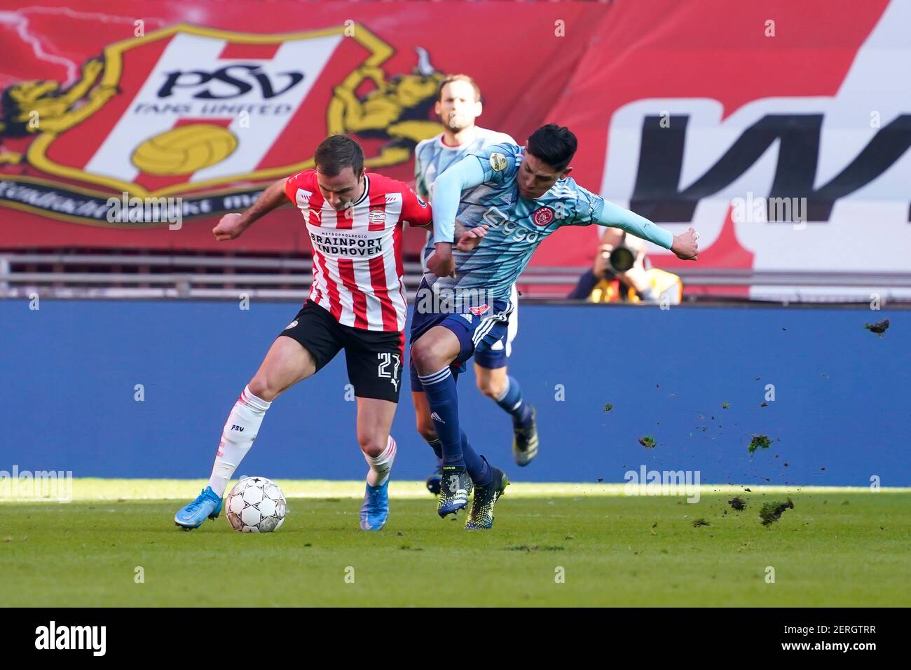 Mario Gotze (PSV) duels Edson Alvarez of Ajax during eredivisie match ...