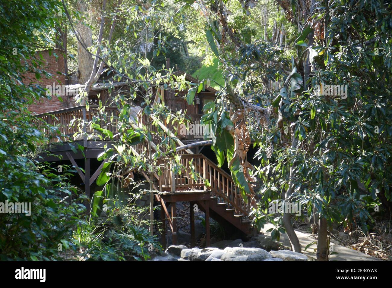 Tom mix cabin hi-res stock photography and images - Alamy