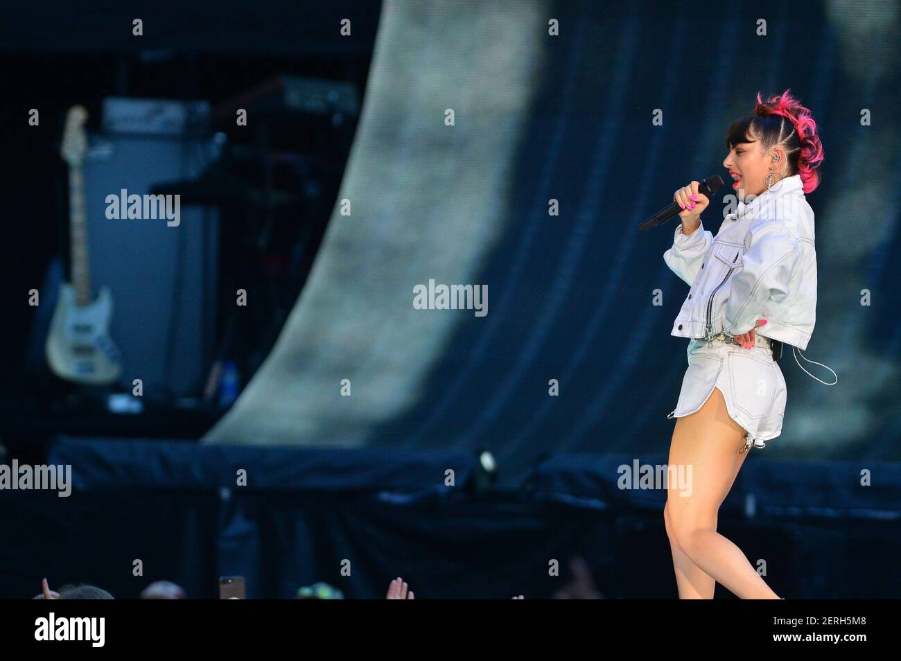MIAMI GARDENS, FL - AUGUST 18: Charli XCX performs on stage during the ...