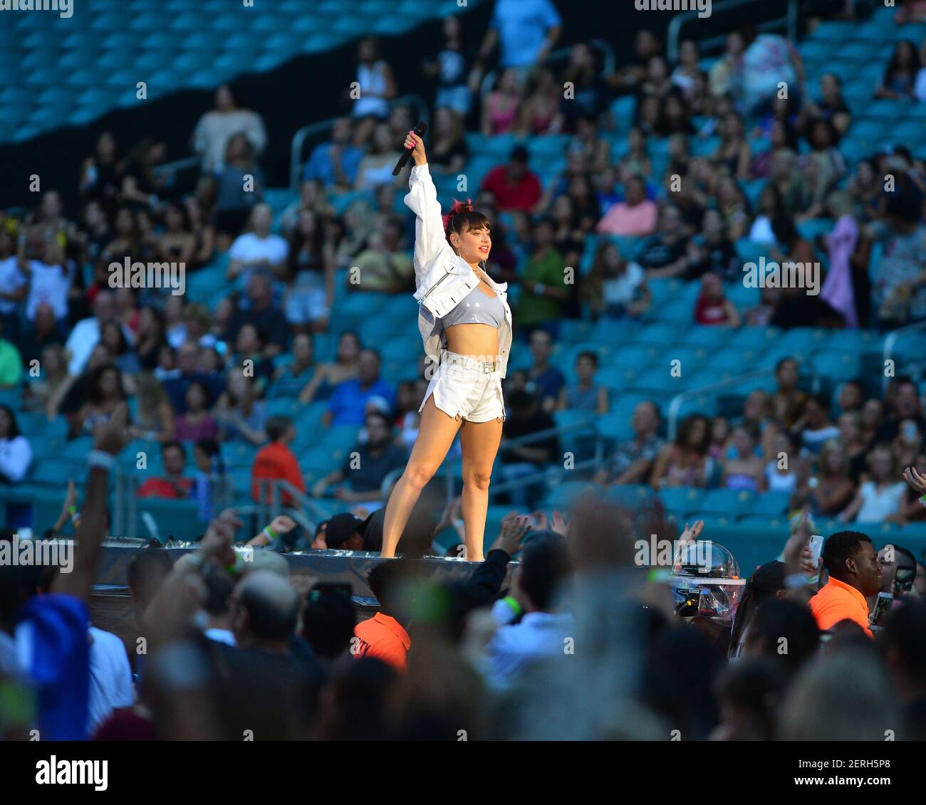 MIAMI GARDENS, FL - AUGUST 18: Charli XCX performs on stage during the ...