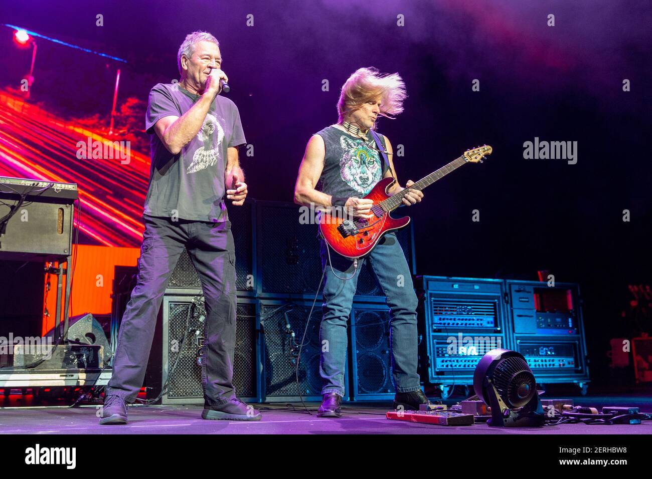 Ian Gillan and Steve Morse of Deep Purple during The Long Goodbye tour ...