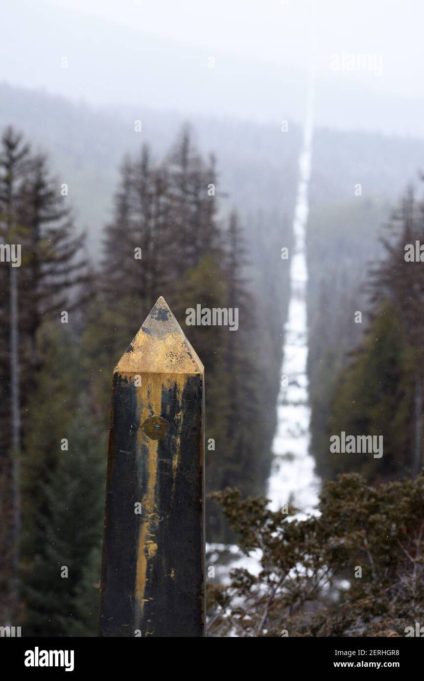 International border along northwest Montana and southeast British ...
