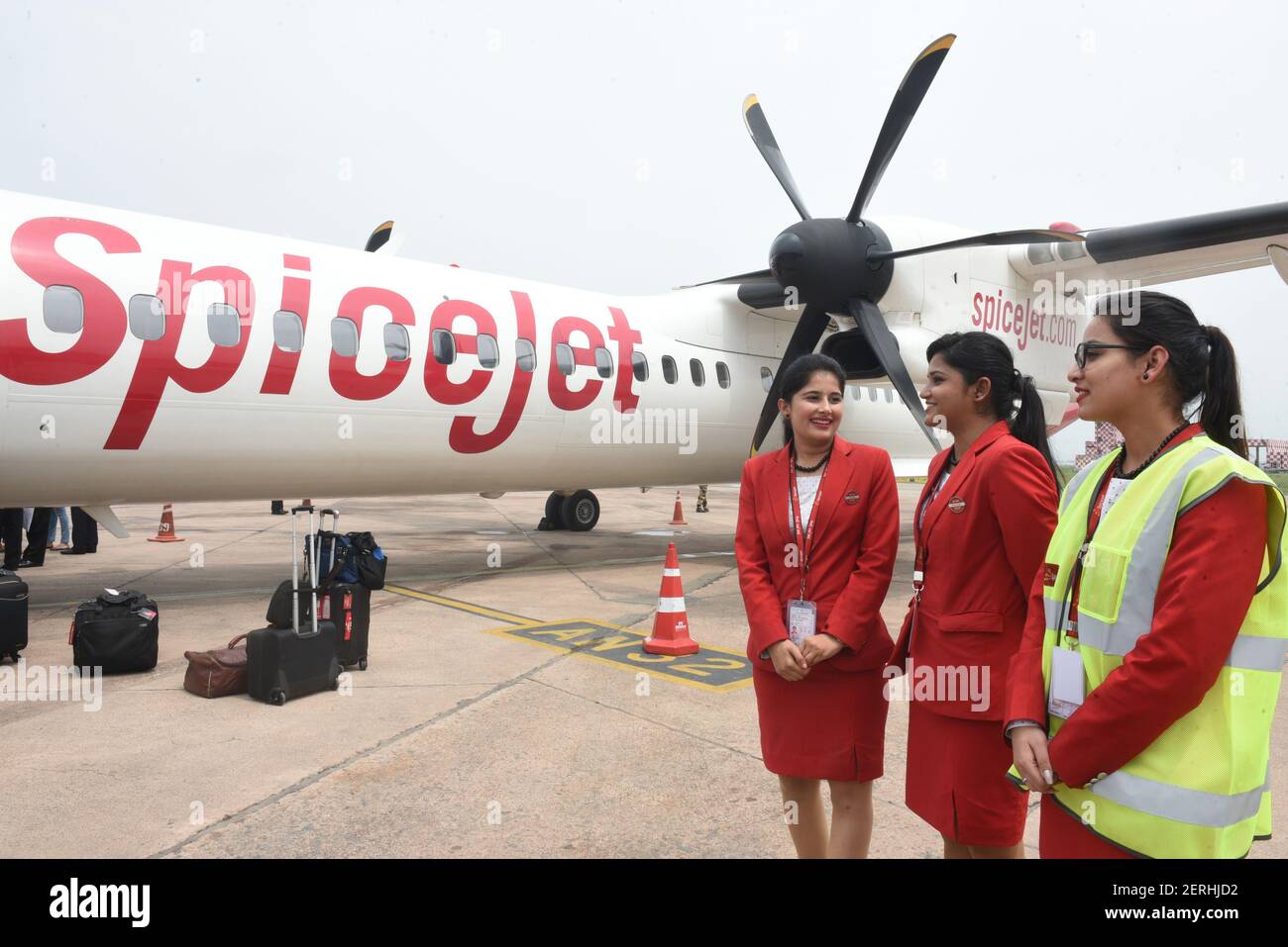 NEW DELHI, INDIA - AUGUST 27: India's first biojet fuel aircraft ...