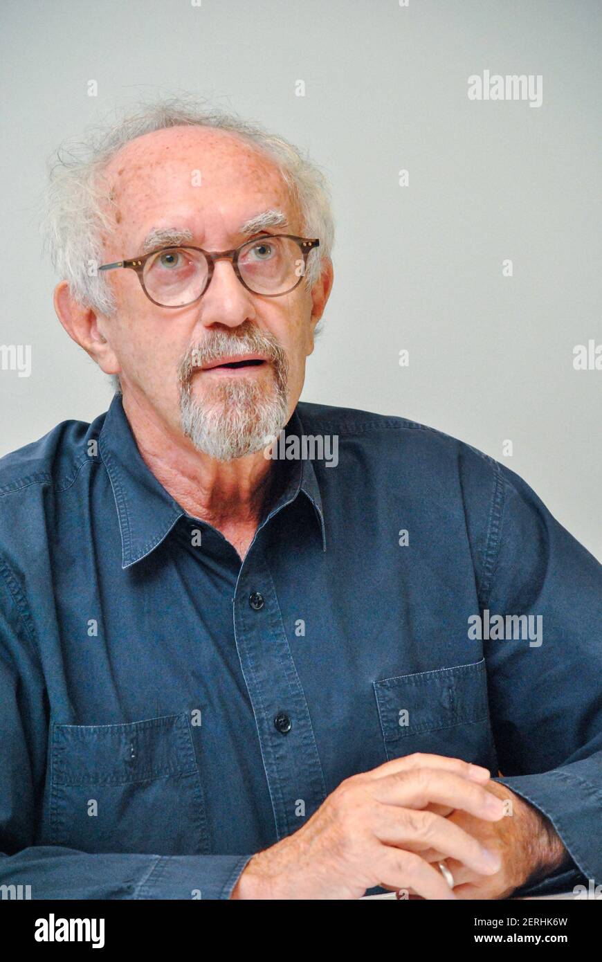 Jonathan Pryce at the Hollywood Foreign Press Association press ...