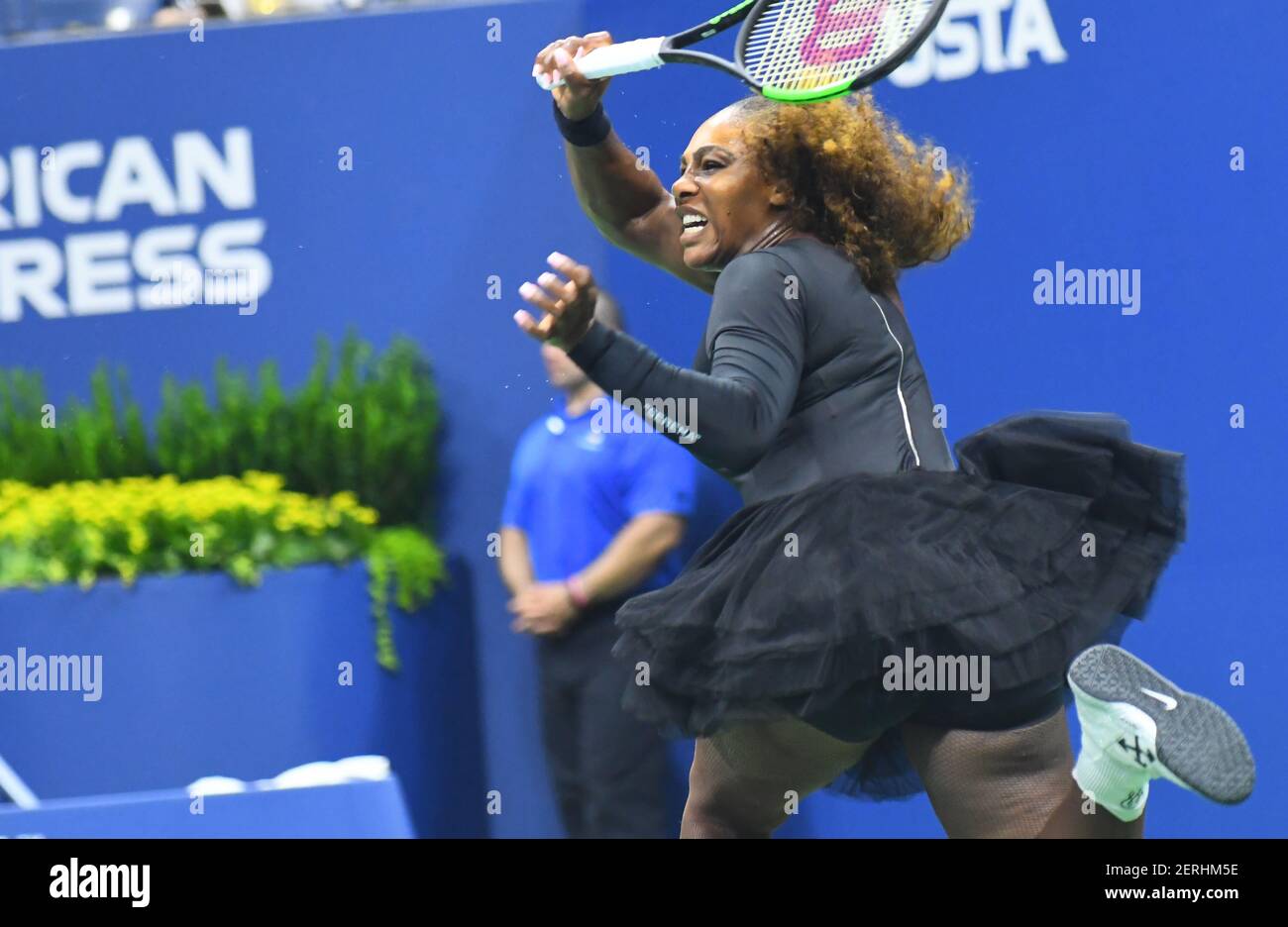 Serena Williams (USA) in first round US Open action against Magda ...