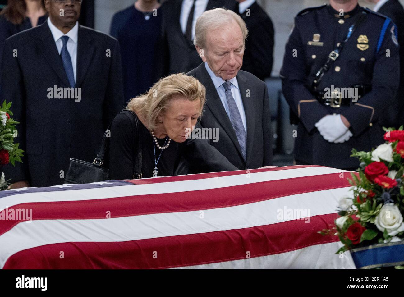 Former Connecticut Sen. Joe Lieberman and his wife Elizabeth Haas stand ...