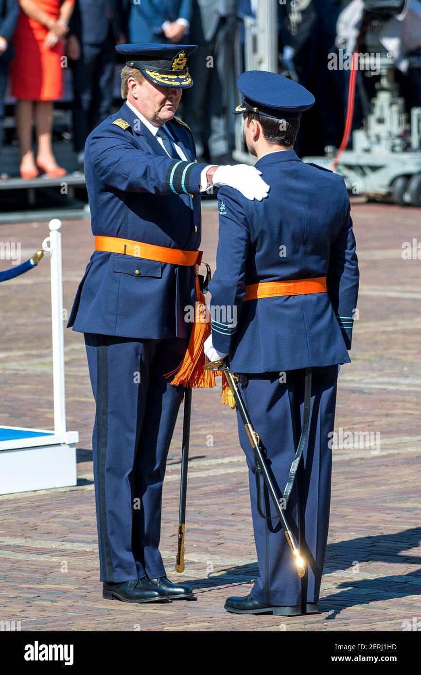 King Willem Alexander and Roy de Ruiter during the presentation of the ...