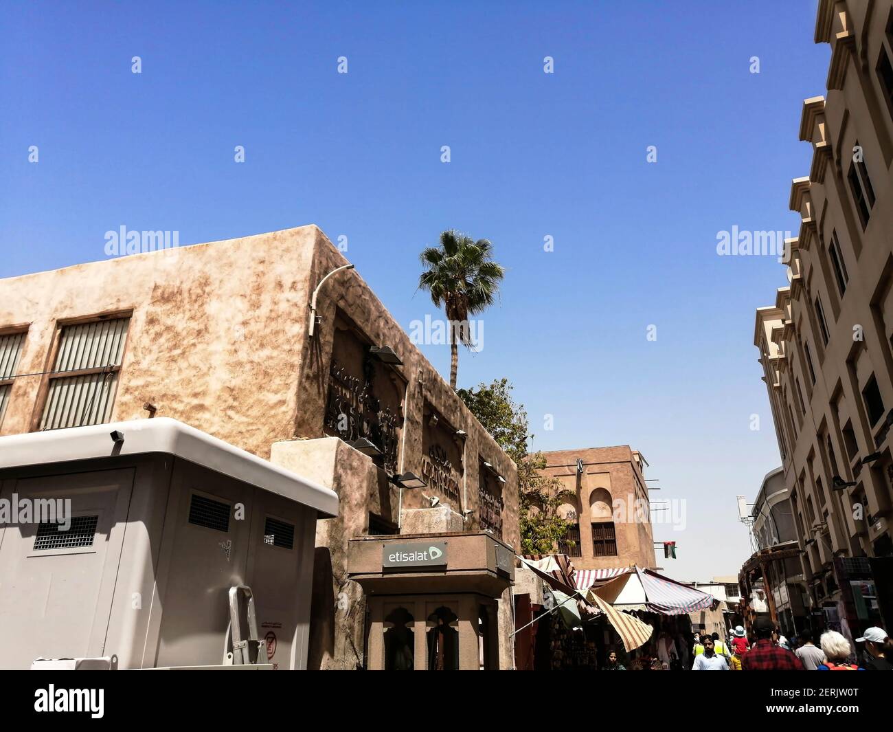Business quarter dubai hi-res stock photography and images - Alamy