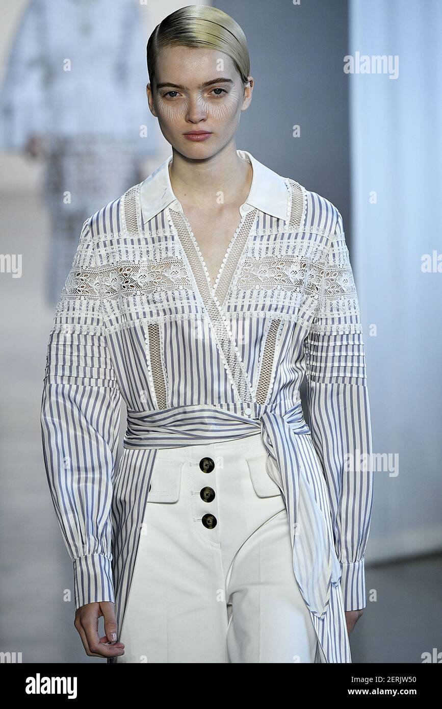 Model Ruth Bell walks on the runway during the Self-Portrait Fashion ...