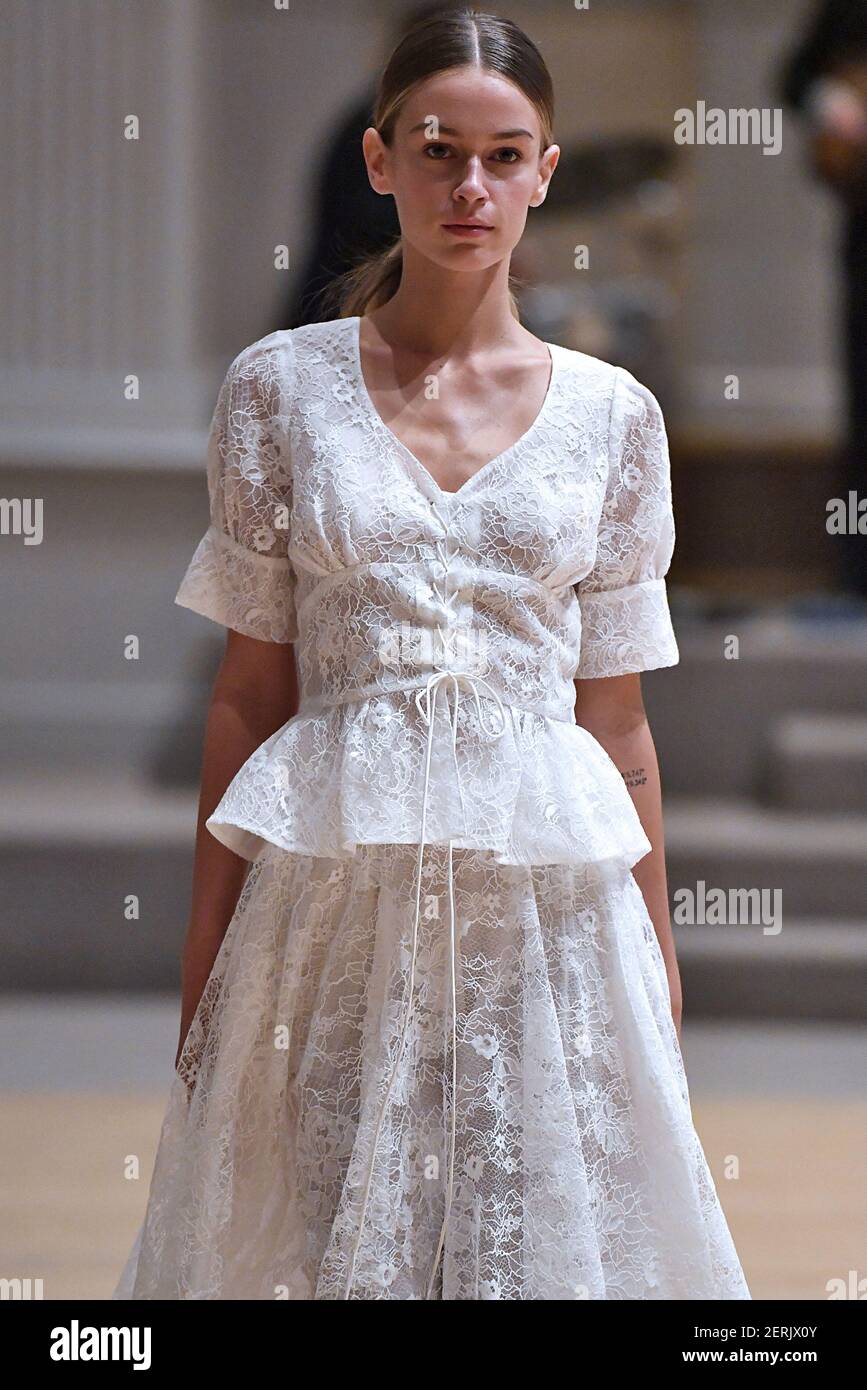 Rachel Shenton walks on the runway during the Yuna Yang Fashion Show ...