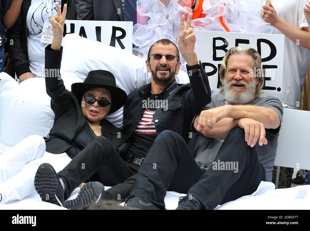 L-R: Yoko Ono, Ringo Starr and actor Jeff Bridges participate in the ...