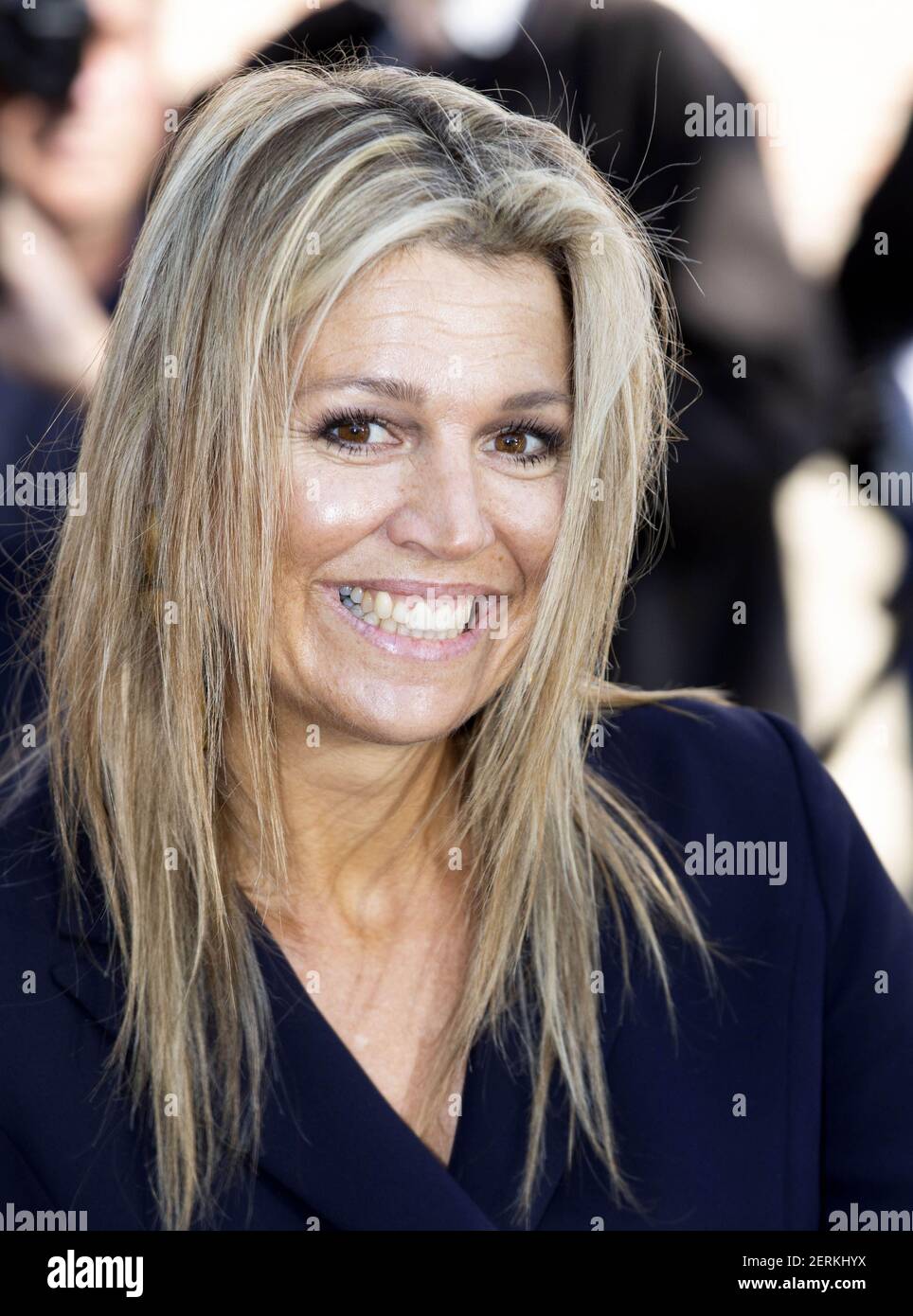 Queen maxima visiting the yets hi-res stock photography and images - Alamy