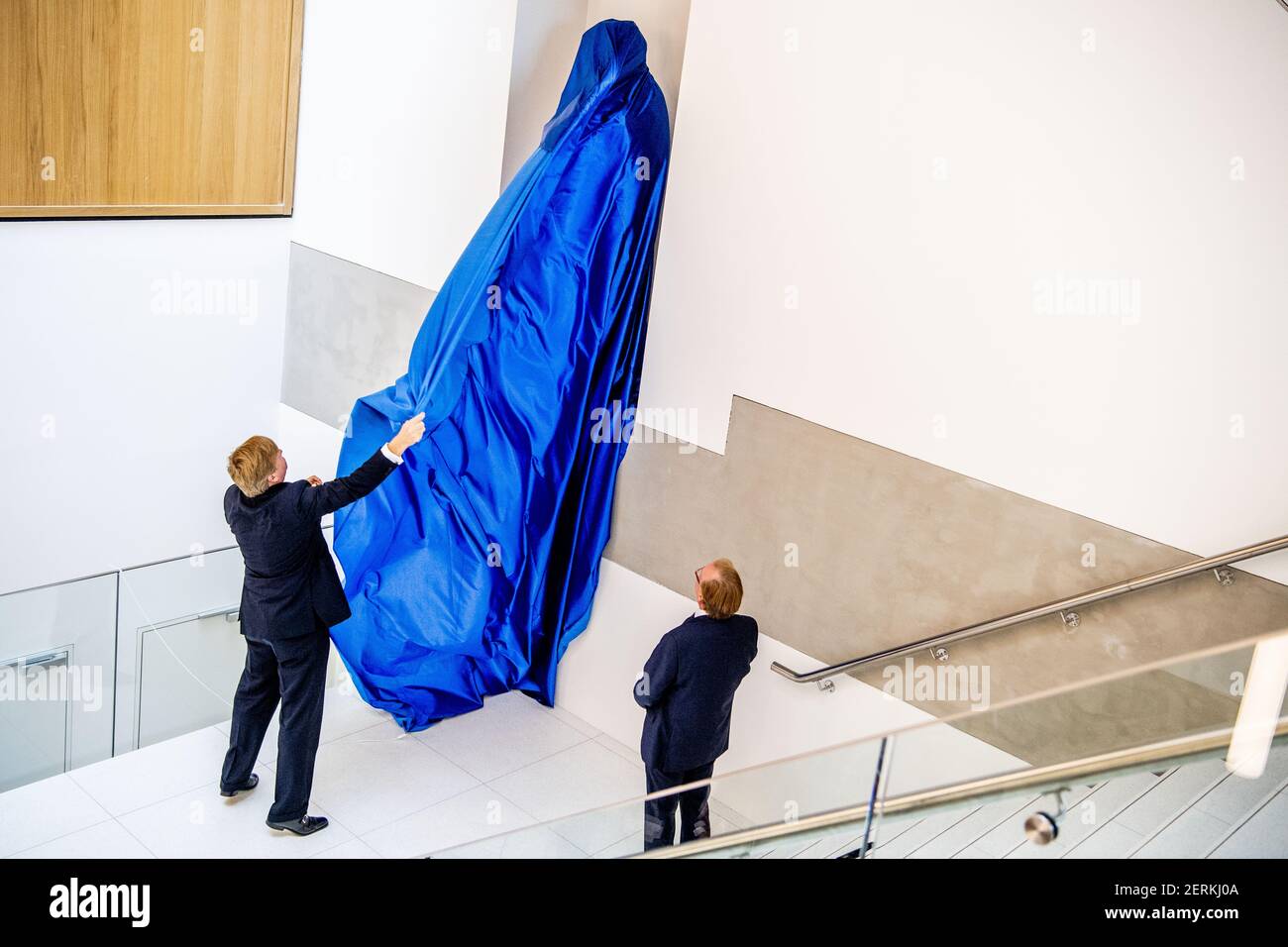King Willem-Alexander at the opening of the new courthouse in Breda ...