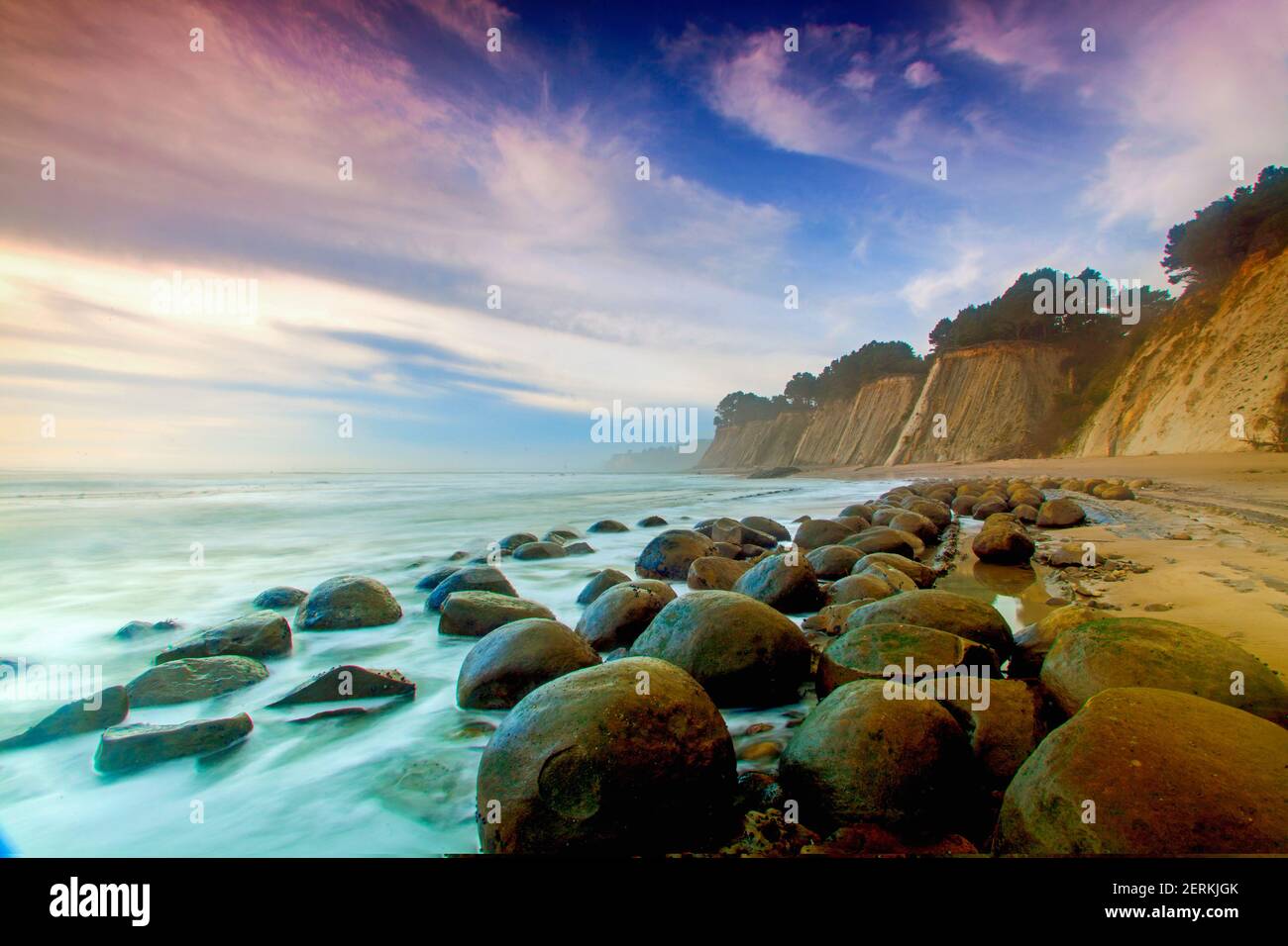 Ball beach hi-res stock photography and images - Alamy