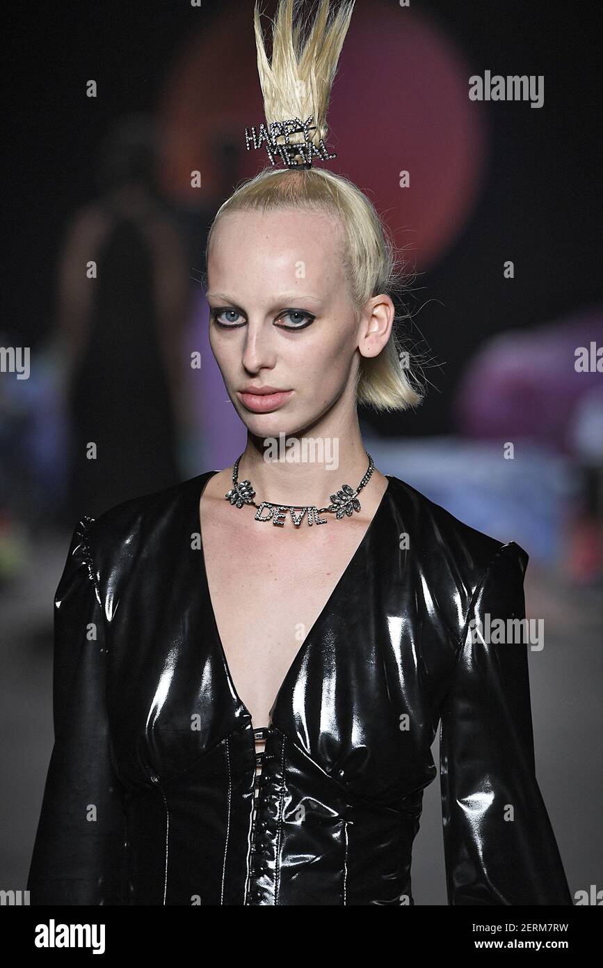 Lili Sumner walks on the runway during the ashley williams london ...
