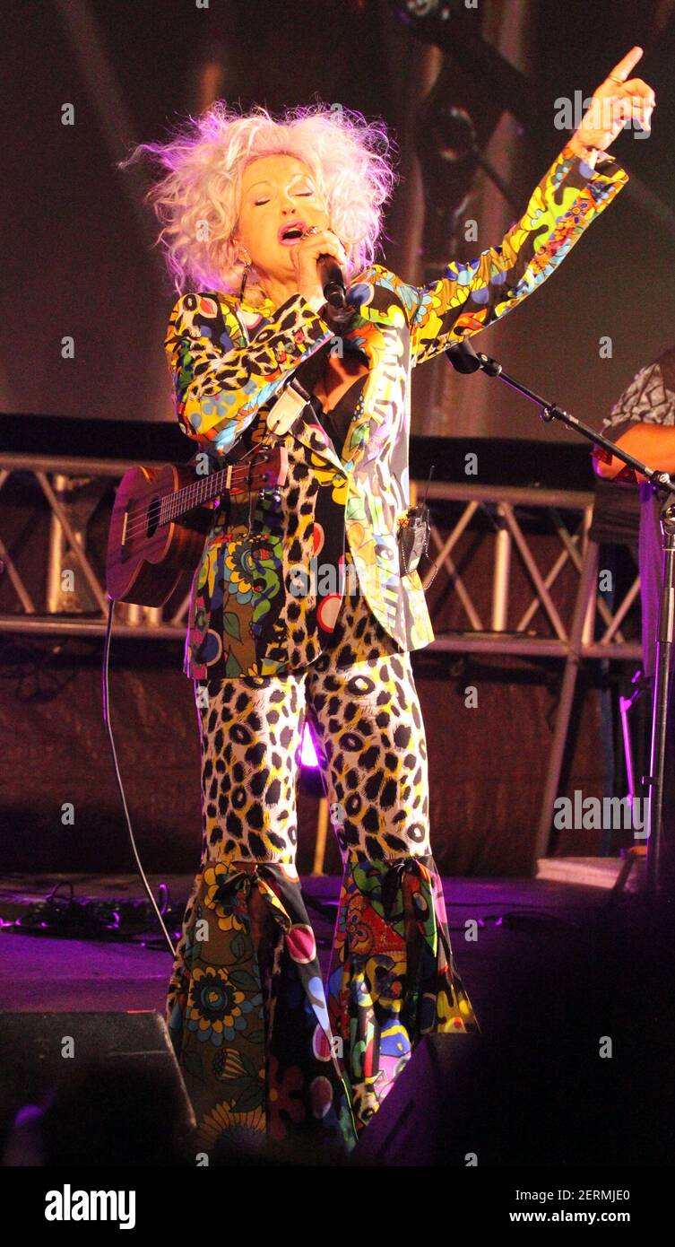 September 16, 2018 - Cyndi Lauper performs during the Hawaii Five-O and ...
