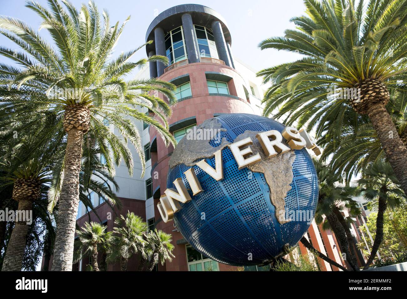 A logo sign outside of the headquarters of Universal Music Group in ...