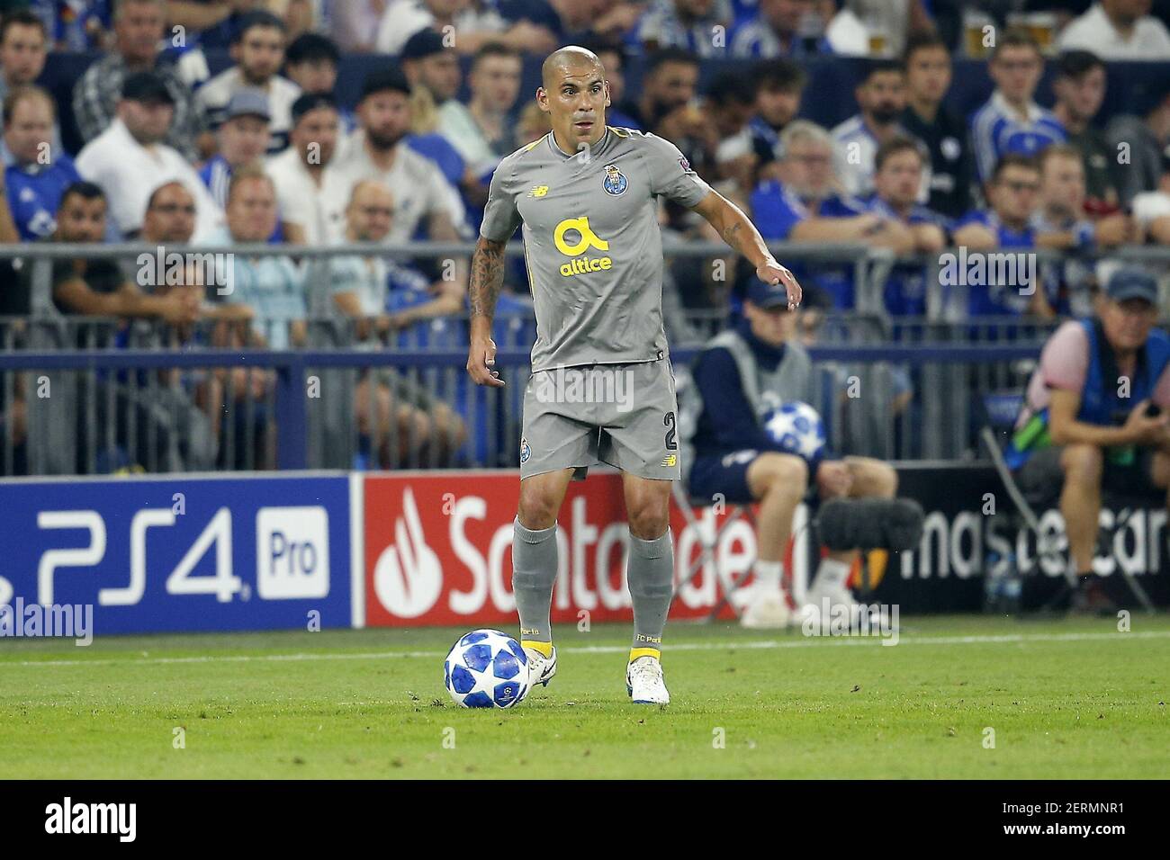 GELSENKIRCHEN, 18-09-2018, Veltins Arena, season 2018 / 2019, Champions ...