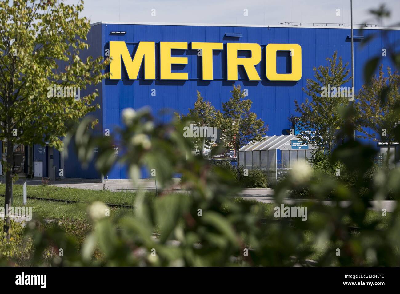 A logo sign outside of a Metro Group retail store in Munich, Germany ...