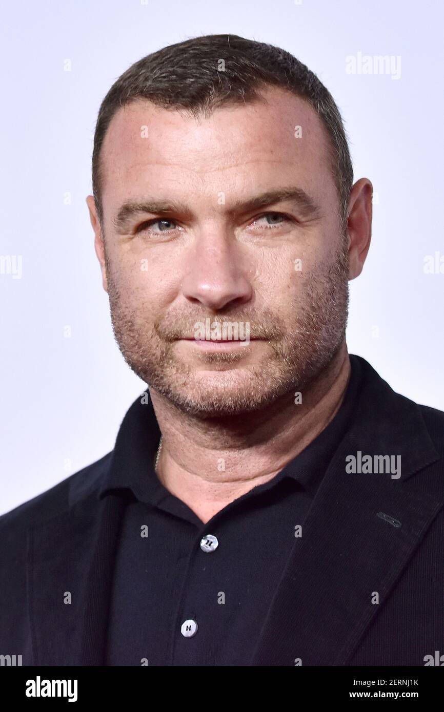 Actor Liev Schreiber attends the 'Ray Donovan' Season 6 Premiere during ...