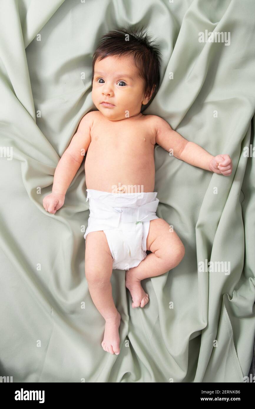 Newborn baby girl Stock Photo - Alamy