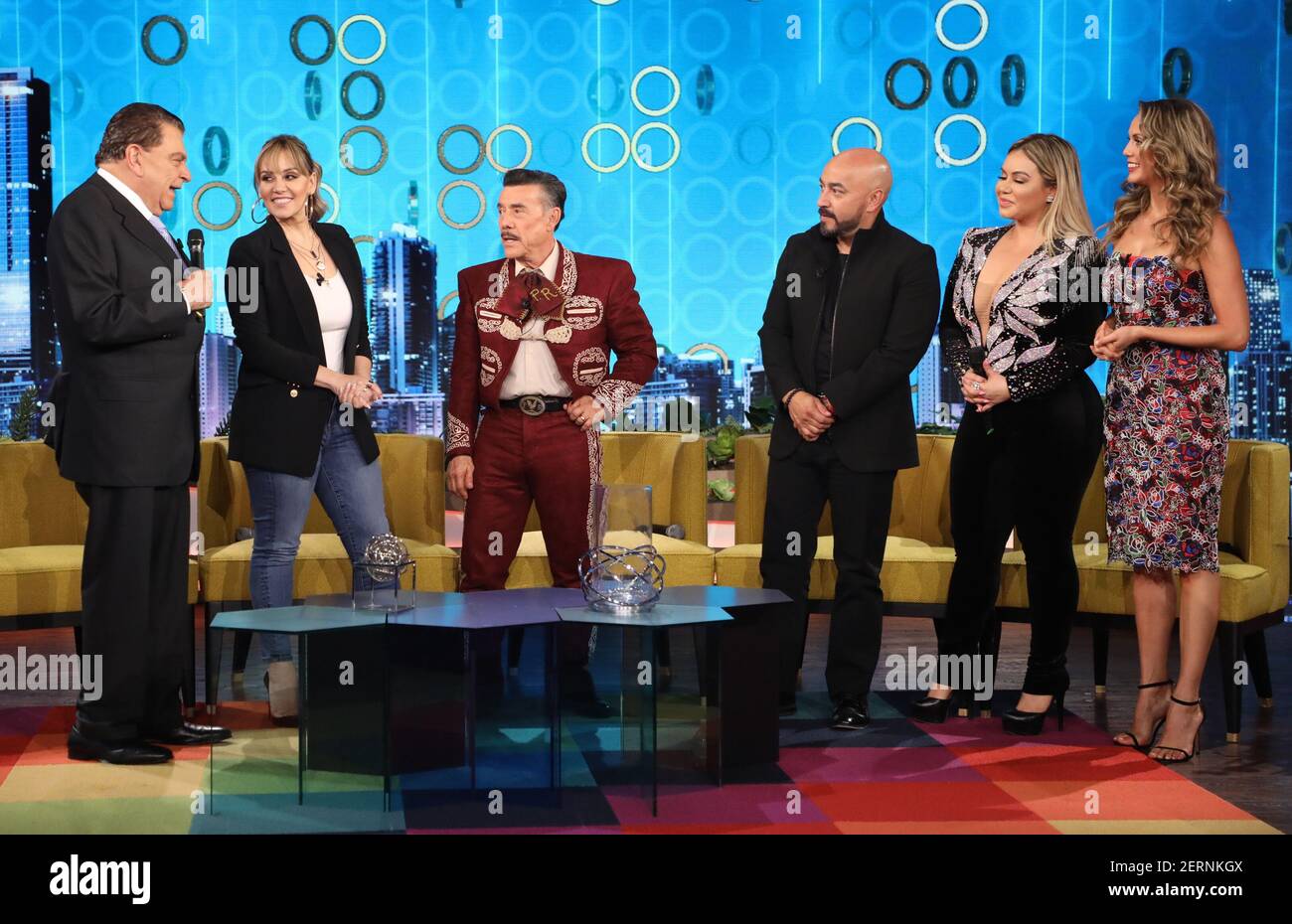 MIAMI, FL - SEPT 20: Don Francisco, Rosie Rivera, Pedro Rivera, Lupillo ...