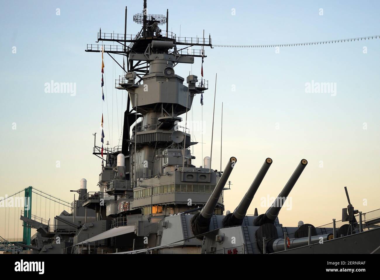 Uss iowa san pedro hi-res stock photography and images - Alamy