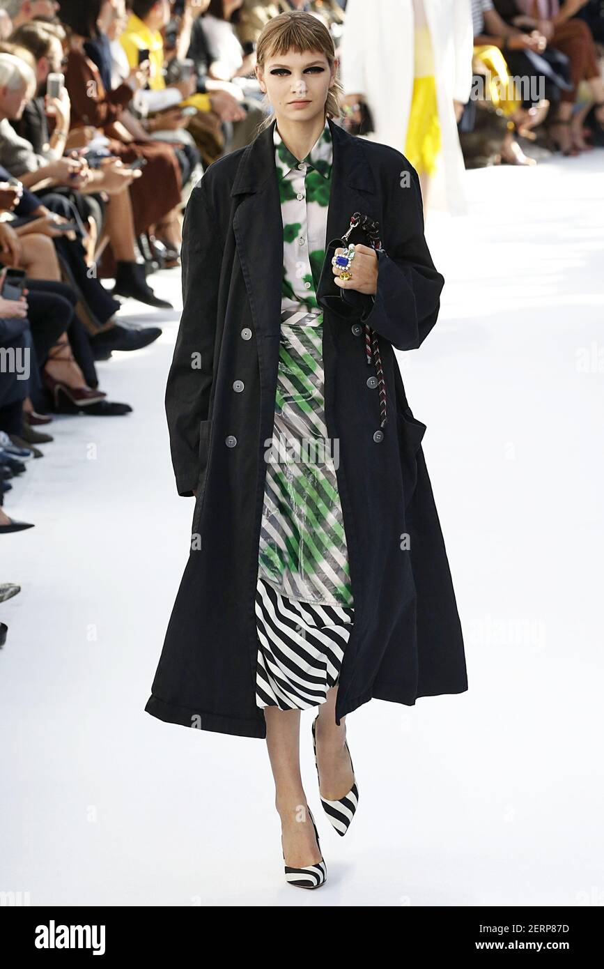 Model Deirdre Fírinne walks on the runway during the Dries Van Noten ...