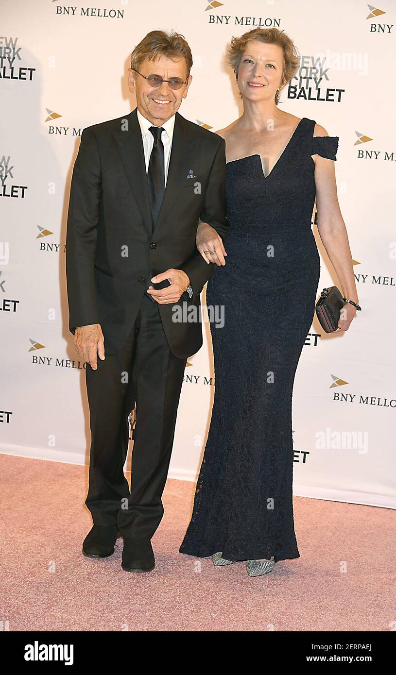 Mikhail Baryshnikov and wife Lisa Rinehart attend the New York City ...