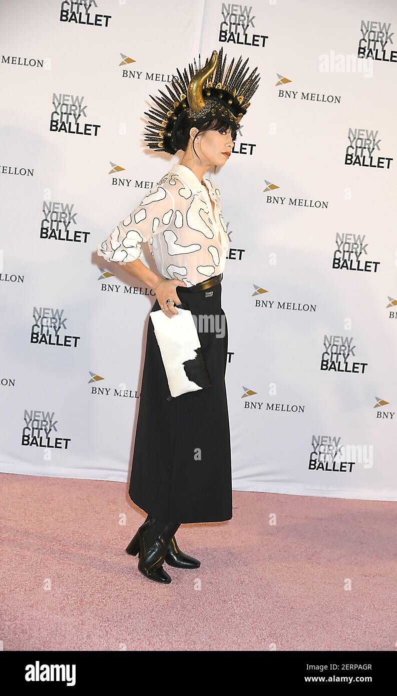 Georgina attends the New York City Ballet 2018 Fall Fashion Gala on ...