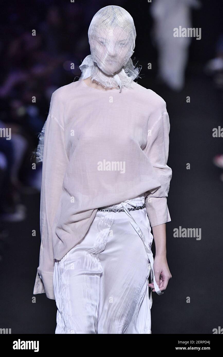 Model Sarah Fraser walks on the runway during the Ann Demeulemeester ...