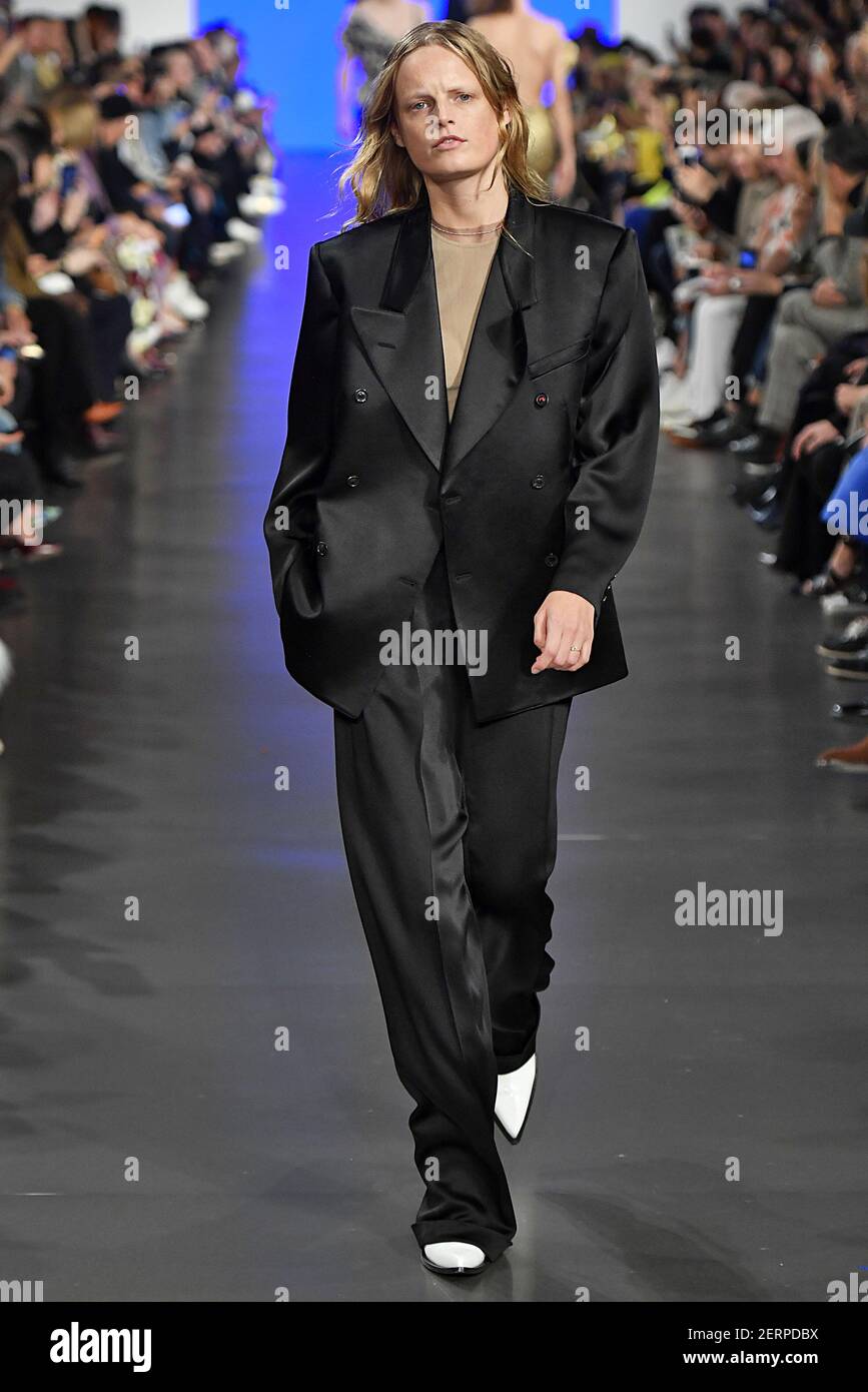 Model Hanne Gaby Odiele walks on the runway during the Maison Margiela ...