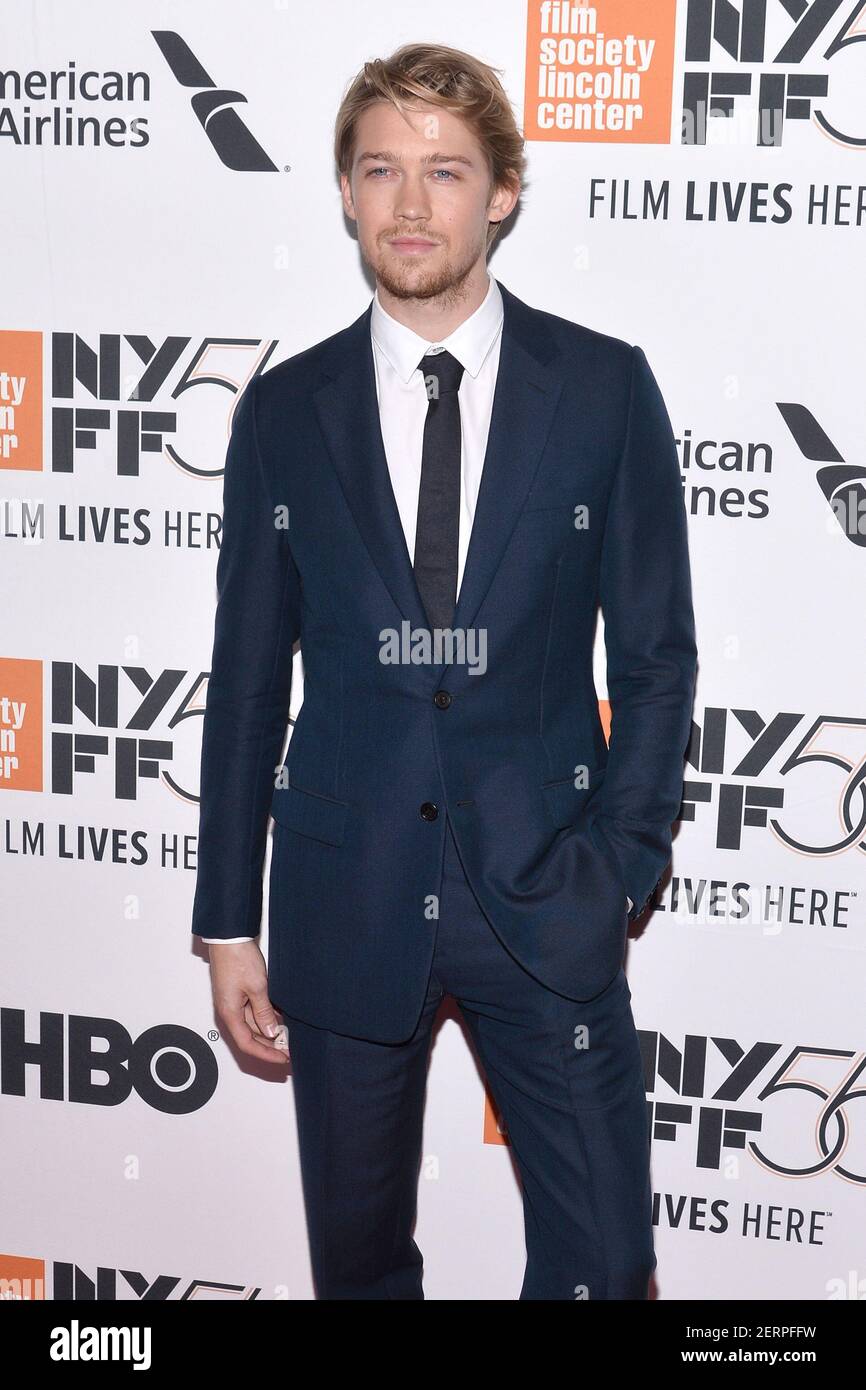 Actor Joe Alwyn attends the premiere of 'The Favourite' on opening ...