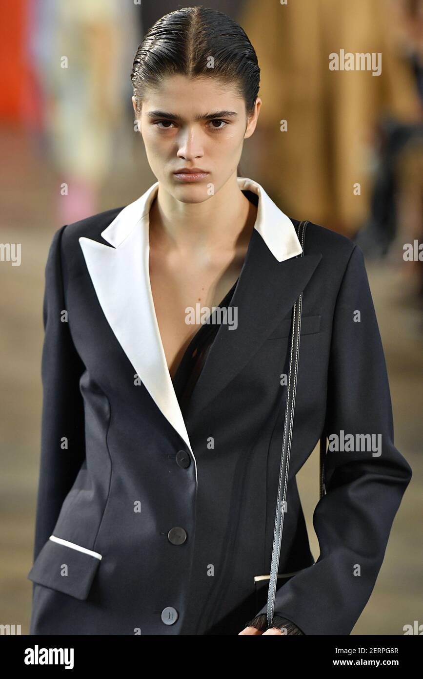 Alexandra Micu walks on the runway during the Loewe Fashion Show during ...