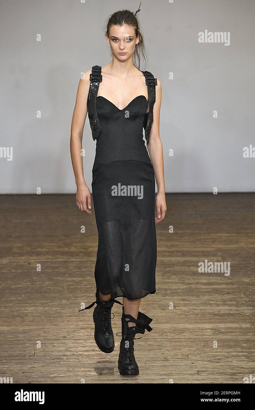 Natalie Ogg walks on the runway during the Olivier Theyskens Fashion ...