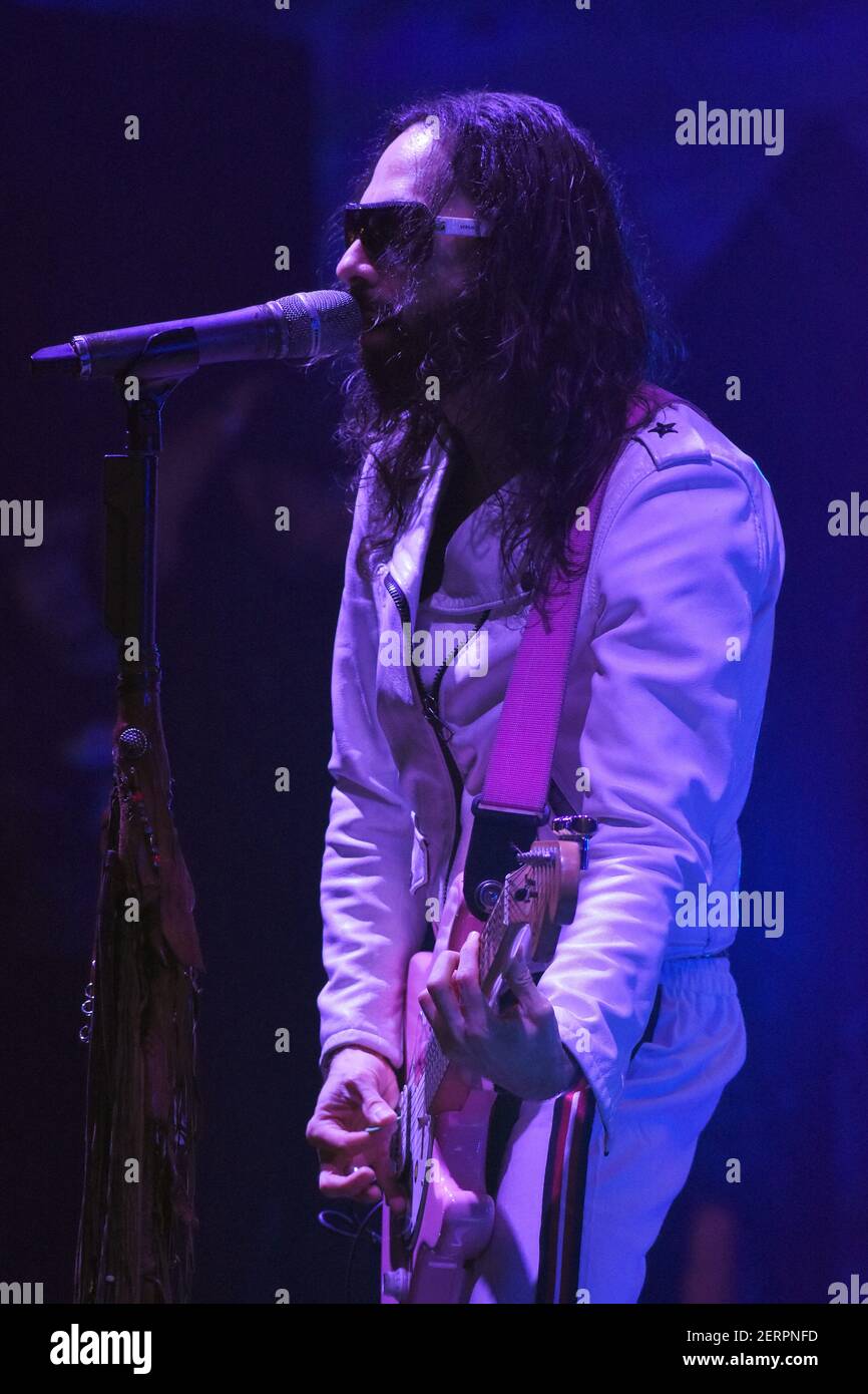 Singer Jay de la Cueva of Moderatto performs on stage during the ...