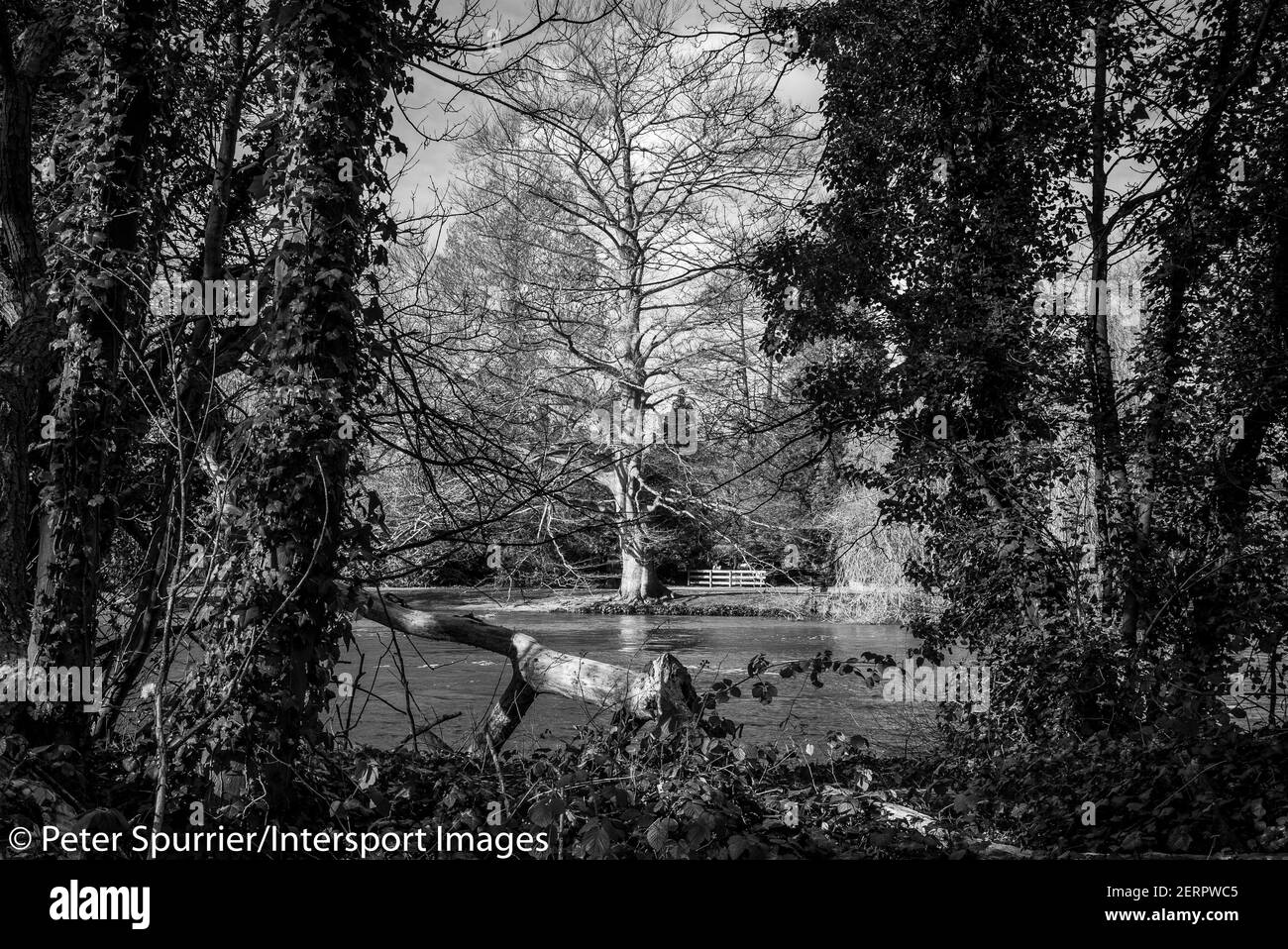 Ray mill island maidenhead Black and White Stock Photos & Images - Alamy