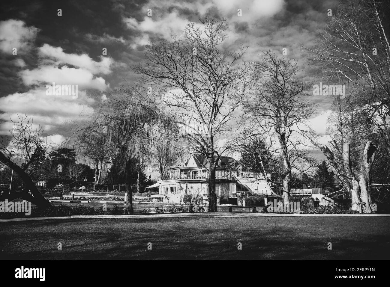 Ray mill island maidenhead Black and White Stock Photos & Images - Alamy